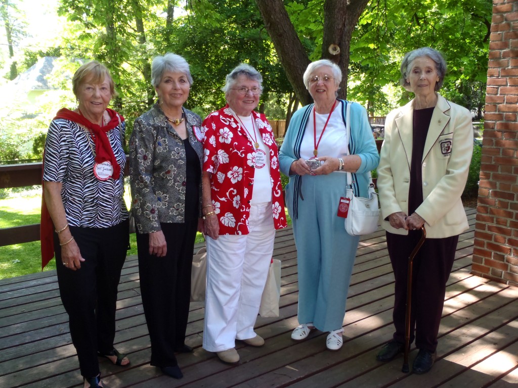 Class of '54 - Cornell Tri-Delta Alumnae